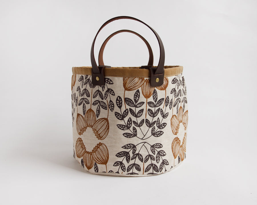 BASKETS – Jenna Rose