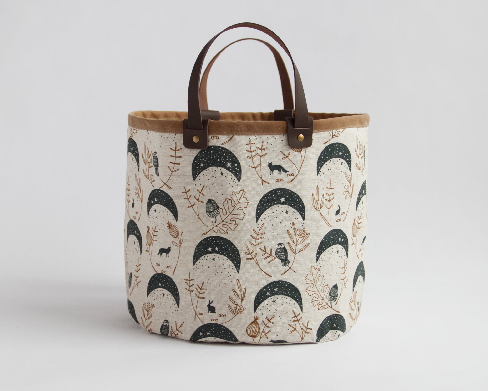 BASKETS – Jenna Rose